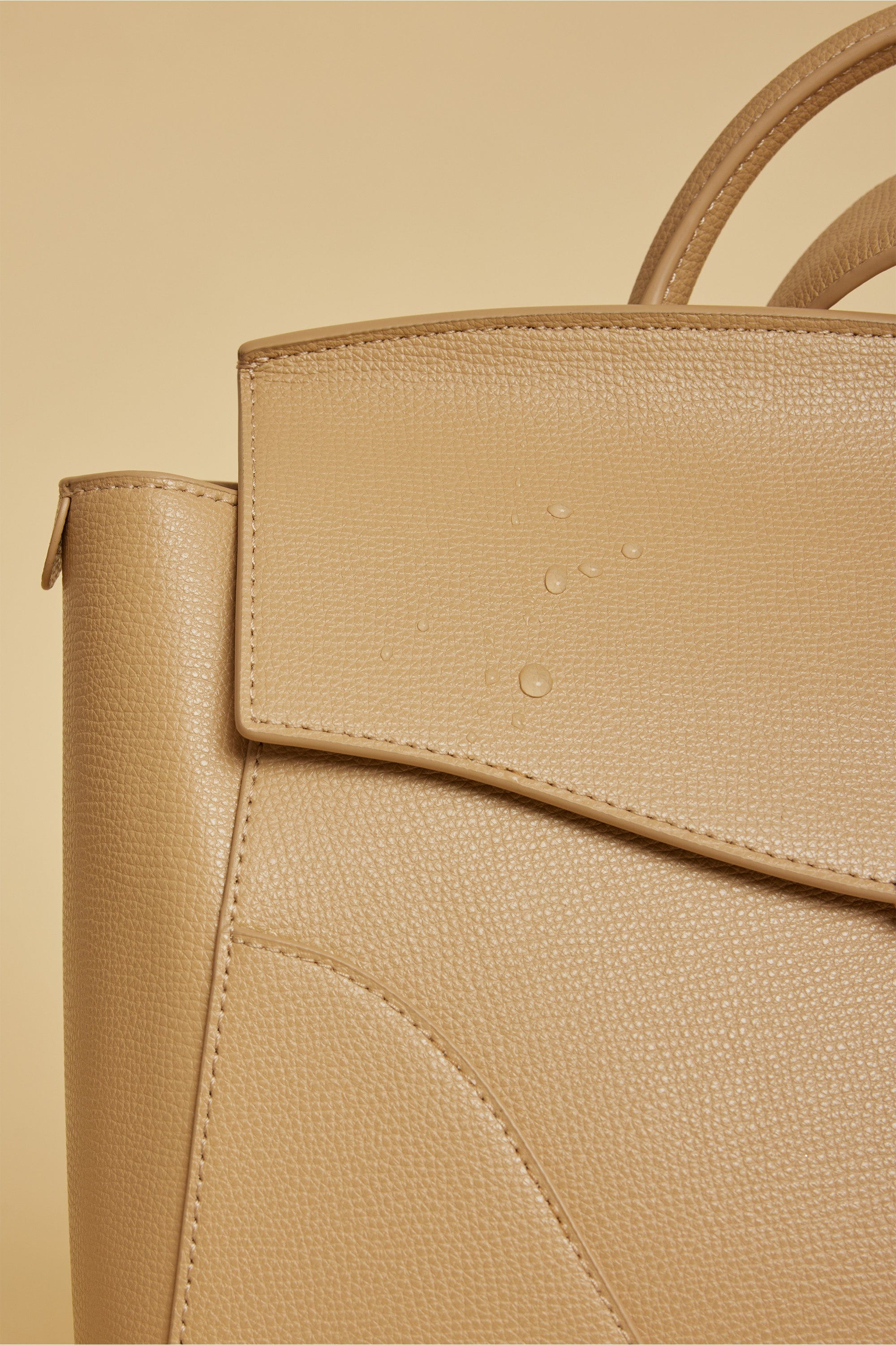 Wavia - OLEADA: Functional Work Backpacks and Laptop Bags for Women ...