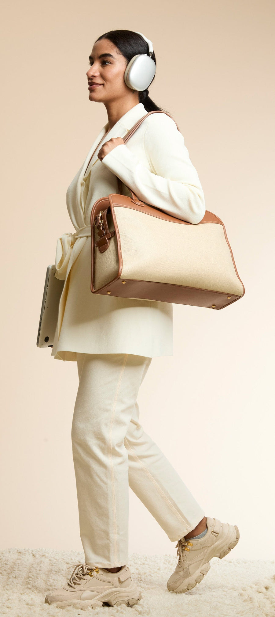 Wavia - OLEADA: Functional Work Backpacks and Laptop Bags for Women ...
