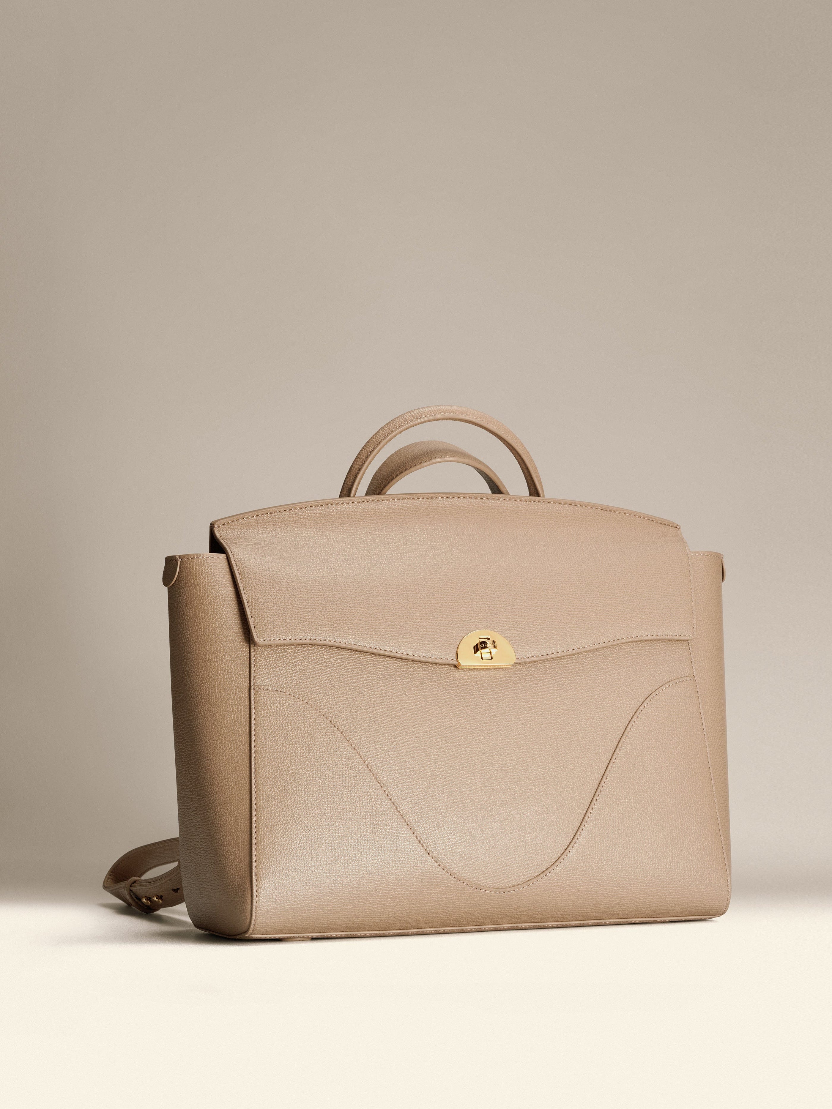 Wavia Bag collection | Women's convertible backpack purse