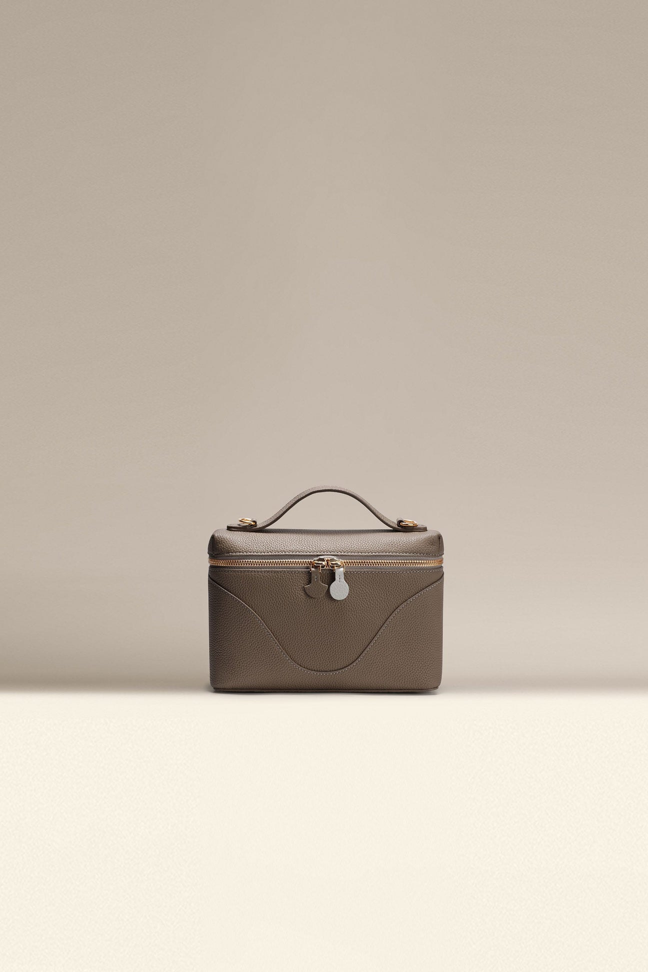 Shop Mini Anchor Bag - OLEADA: Small Leather Work Shoulder Bag – OLEADA ...