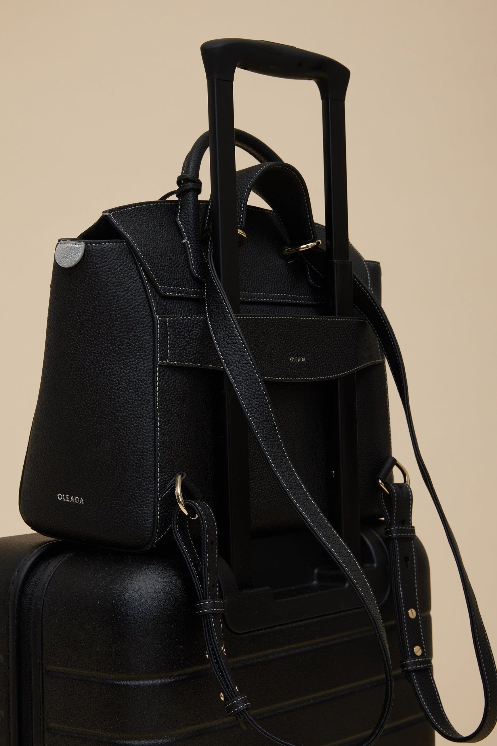 Shop Wavia Bag - OLEADA: Functional Leather Work backpack for Women ...